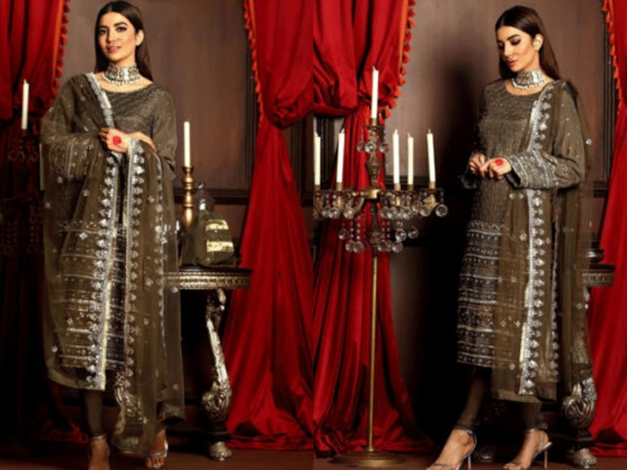 Rabia looks stunning in new photoshoot | Daily National Courier