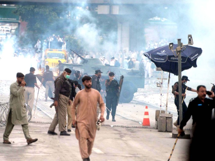 KP Police ‘assault’ on teachers ‘condemnable, shameful’: Marriyum ...