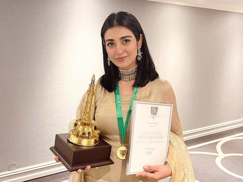 Sarah Khan’s proud moment as she gets Pride of Performance from Norway ...